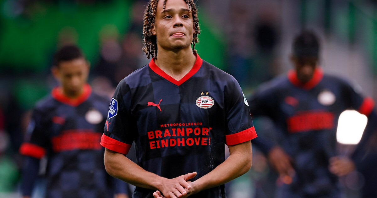 Waar bij AZ en Feyenoord de woede overheerste, werd bij PSV het goede ...