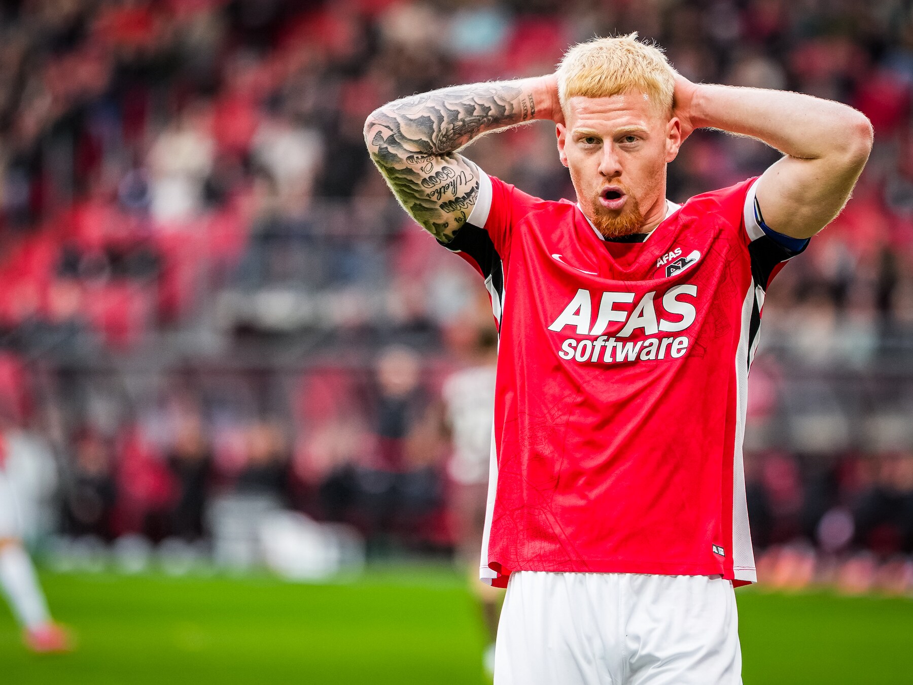 Met één zin typeerde Peter Bosz de chaotische topper tussen PSV en Ajax | Voetbal | AD.nl