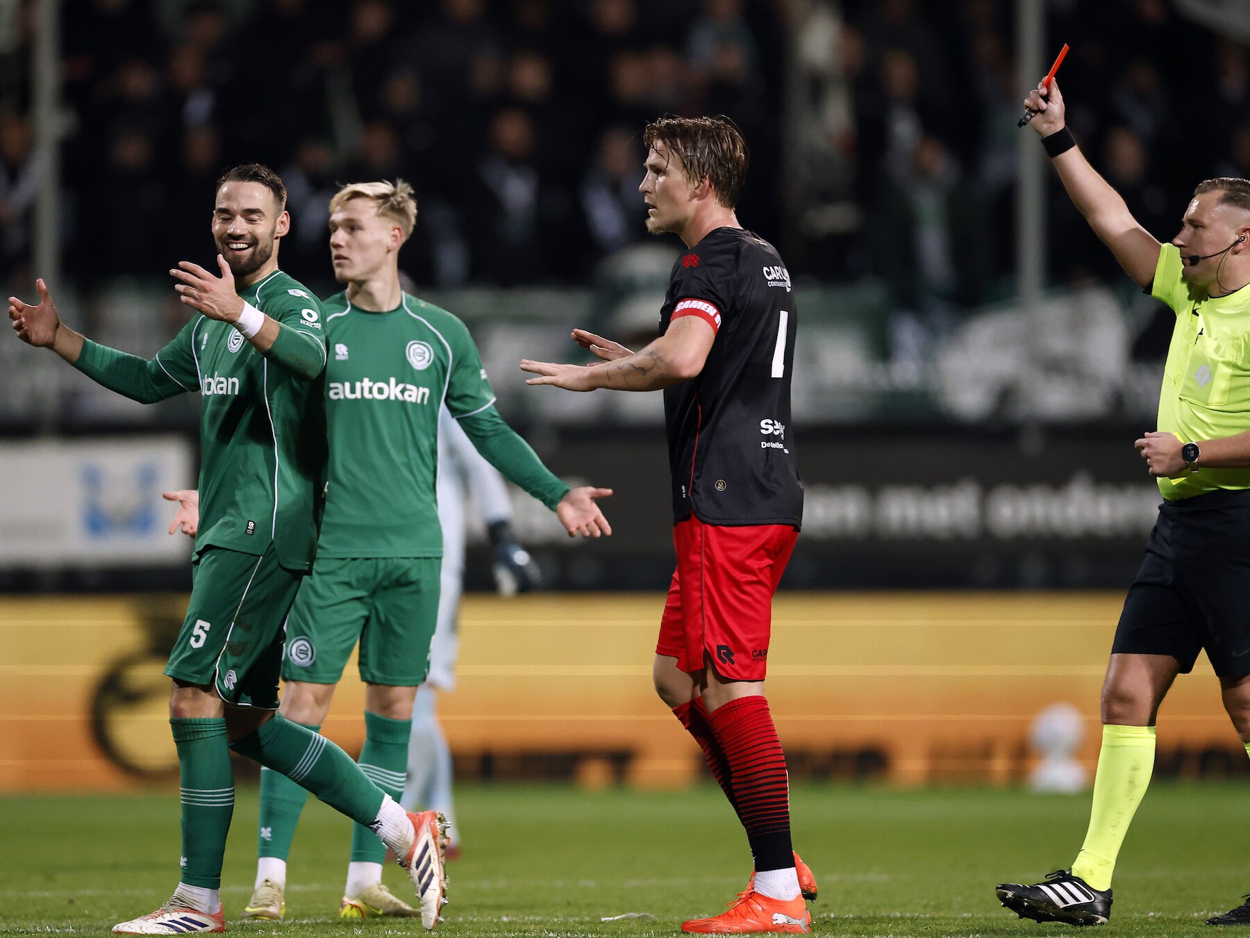 Programma en stand eredivisie | Koploper PSV met enorme voorsprong ...