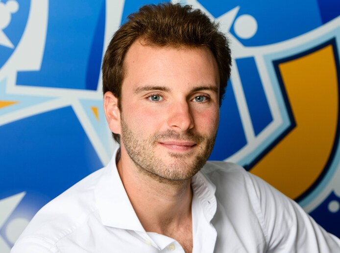 Jurs geheugen werd door hersenontsteking gewist: ‘Weet niks van de ...