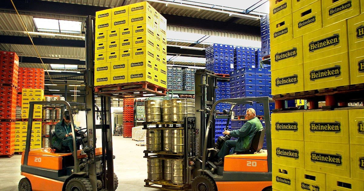Oude kratten van Heineken middelpunt van afvalzwendelzaak | Regio | AD.nl