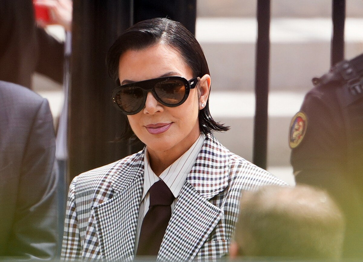 Ingrijpende ‘deep plane facelift’: hoe Kris Jenner (69) er weer als 29 ...