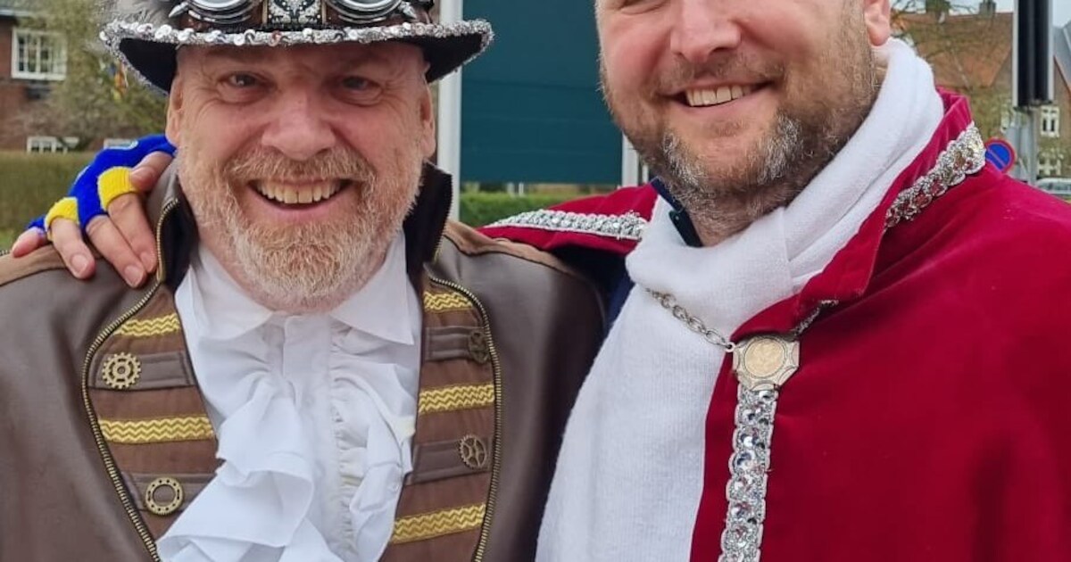 Beveiligers advocaat Peter Schouten redden leven van man in restaurant ...