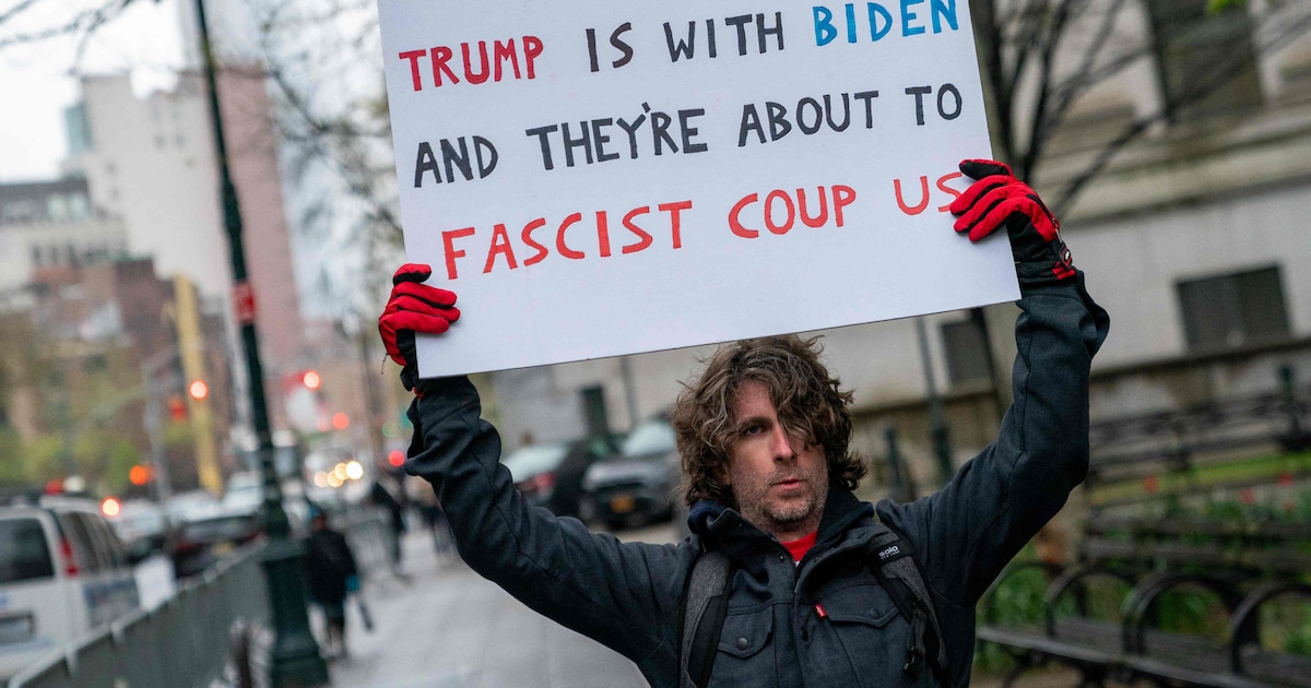 Man die zichzelf in brand stak in New York overleden, extreme activist ...