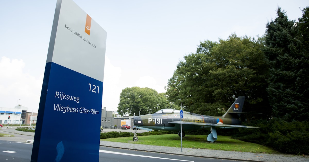 Overgelopen militair werkte op vliegbasis Gilze-Rijen | Nieuws | AD.nl