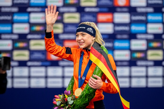Joy Beune de nieuwe Nederlandse schaatskoningin: ‘Niemand hoeft me te ...