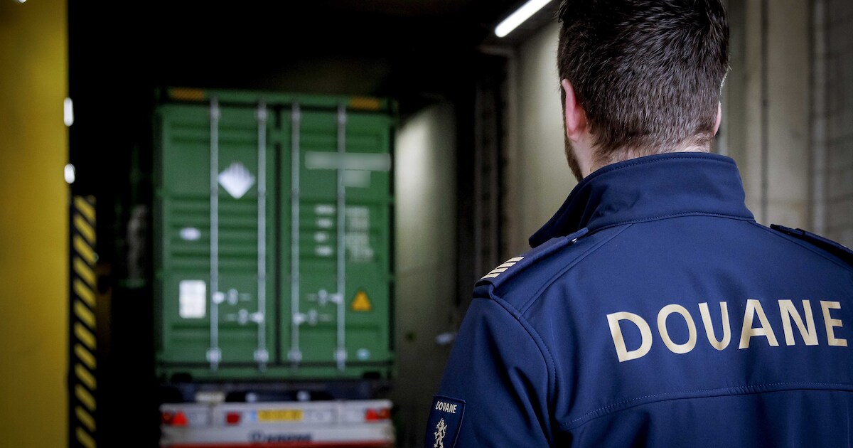 Weer vier uithalers opgepakt op de Maasvlakte | Rotterdam | AD.nl