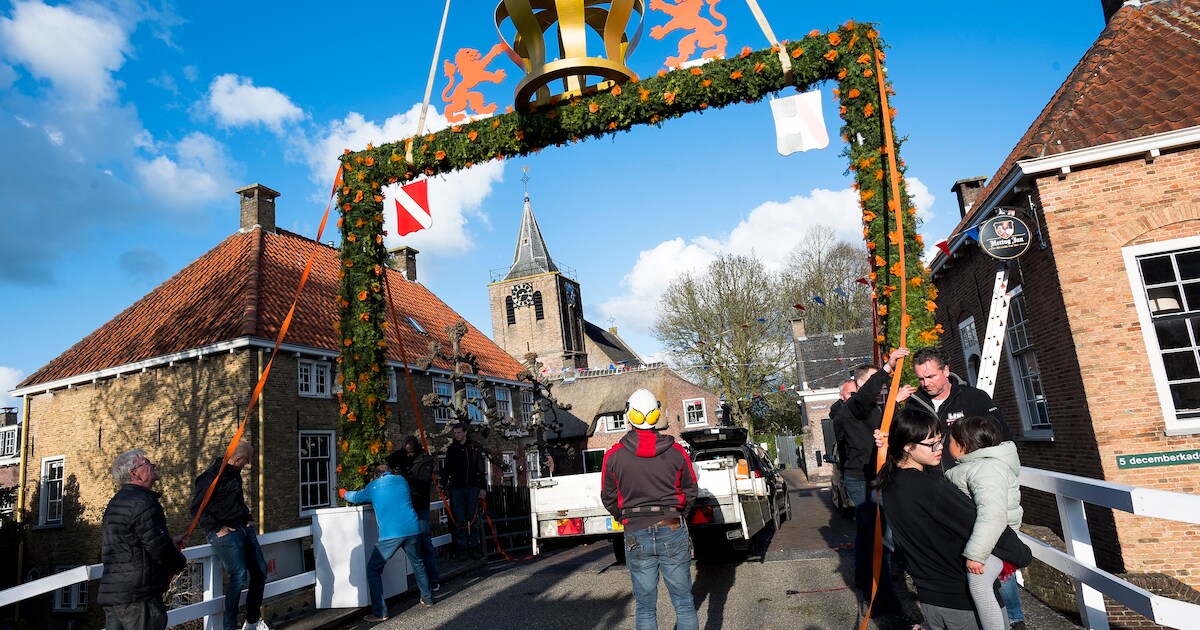 Kroonpoort staat weer te shinen: wie dit dorp bezoekt wordt als een ...