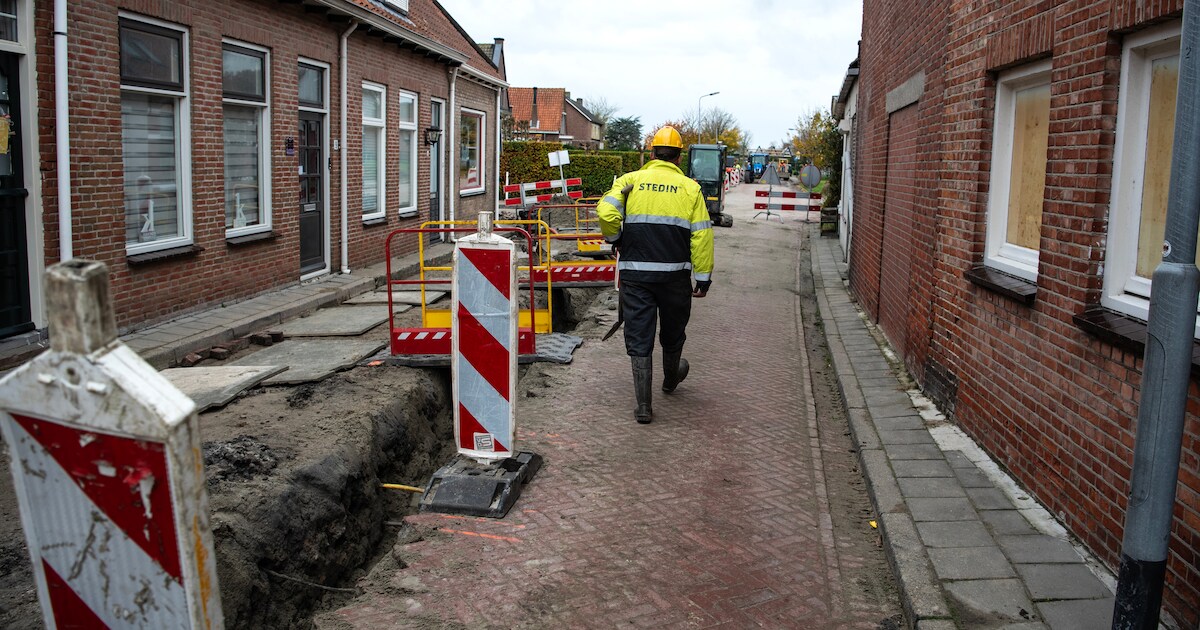 Groeiende vraag naar stroom: Zwijndrecht breidt elektriciteitsnet uit | Zwijndrecht | AD.nl