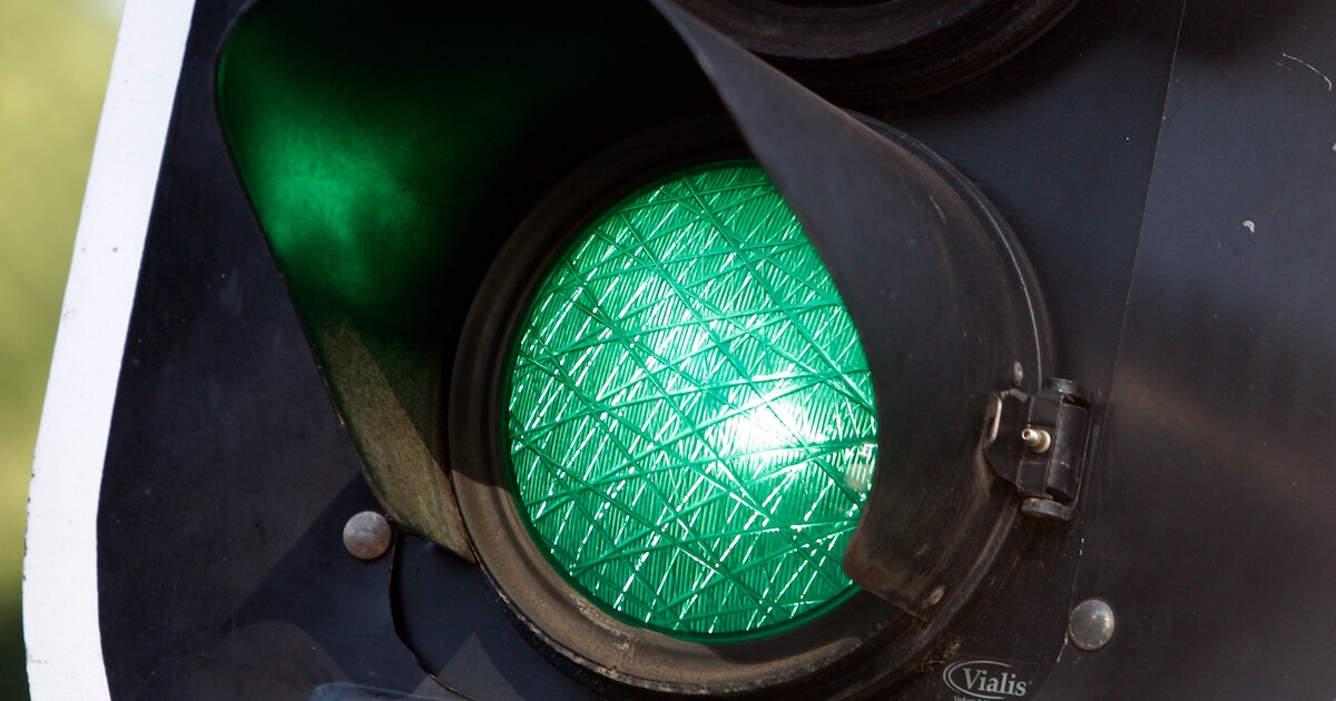 Slimme verkeerslichten op zes kruispunten zorgen voor betere ...