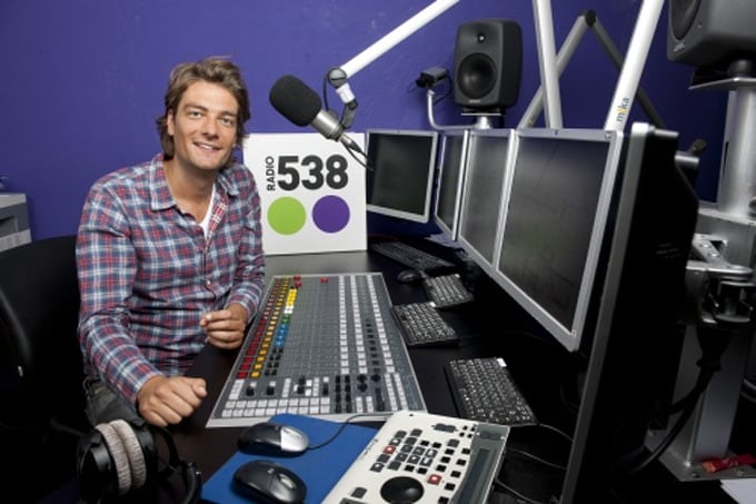 Dj Frank Dane aangereden door politieauto | Foto | AD.nl