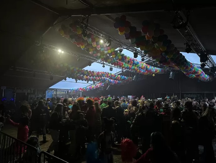 Carnaval in Oss getroffen door grote stroomstoring: 27.000 adressen ...