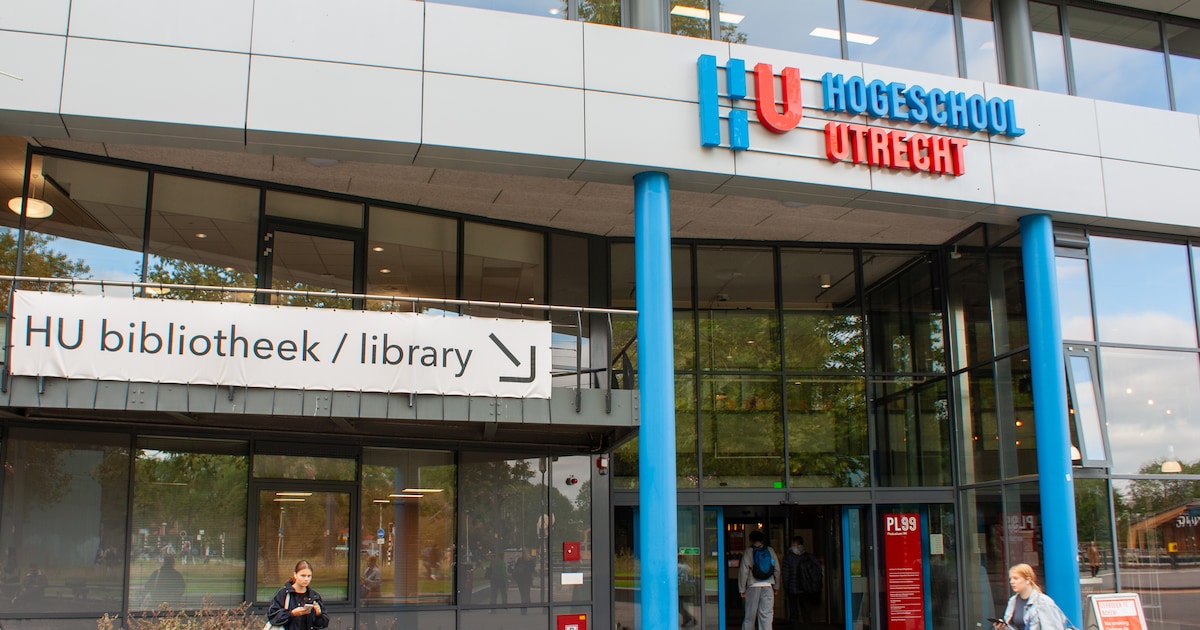 Studenten verbolgen over nieuwe openingstijden bibliotheek Hogeschool ...