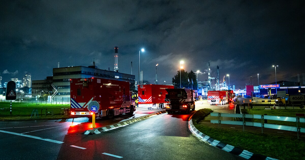 Grote brand bij Esso-raffinaderij in Rotterdam na waterstoflekkage ...
