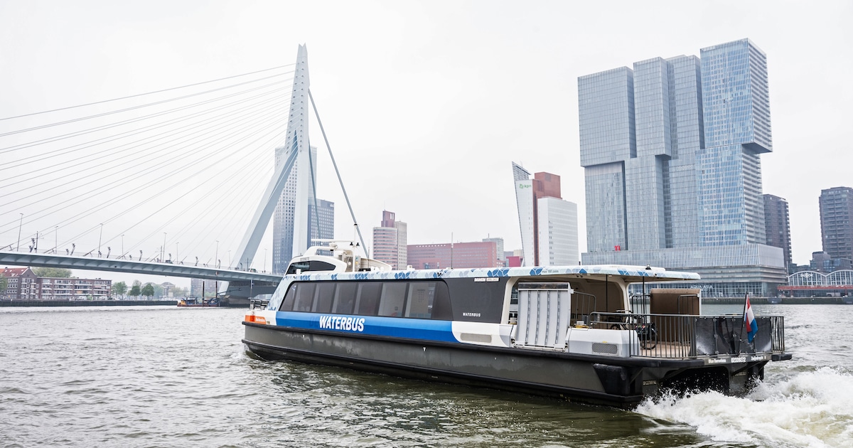 Provincie wil stekker uit toeristische waterbus trekken: gemeenten ...