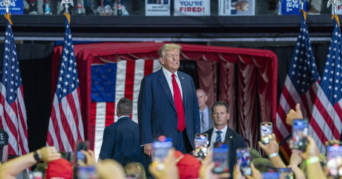 Donald Trump kiest running mate, maar maakt naam nog niet bekend ...