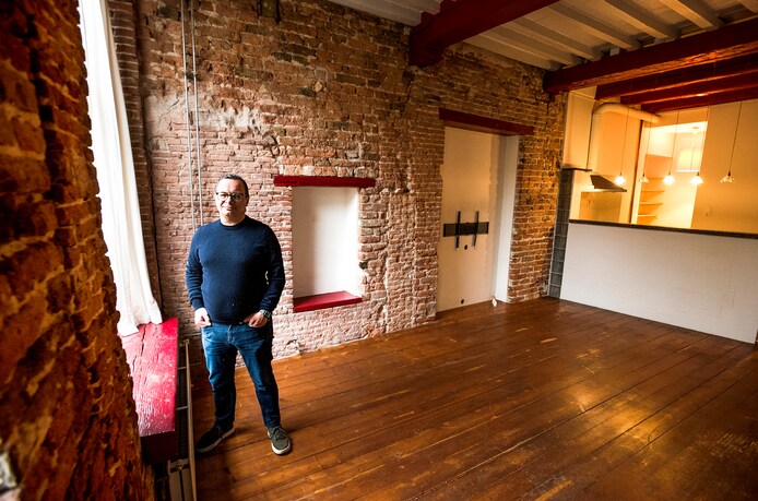 Met pijn in het hart verlaat Robert zijn Utrechtse stadskasteel: ‘Muren ...