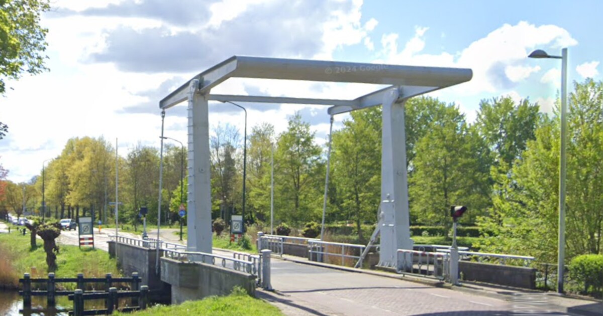 Brug Over De Tol in Naarden dicht voor onderhoud | Gooise Meren | AD.nl
