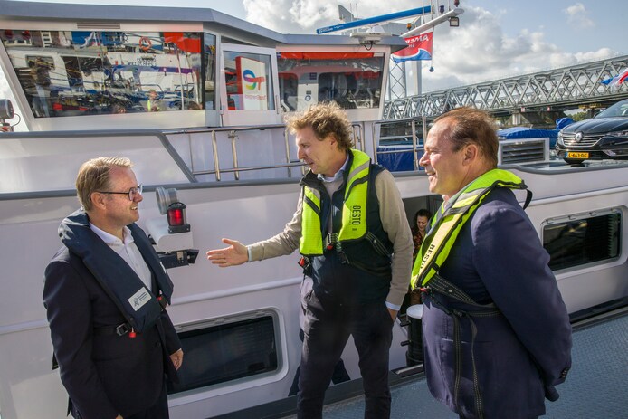 Het gaat slecht met de binnenvaart, en daar heeft elke Nederlander last ...