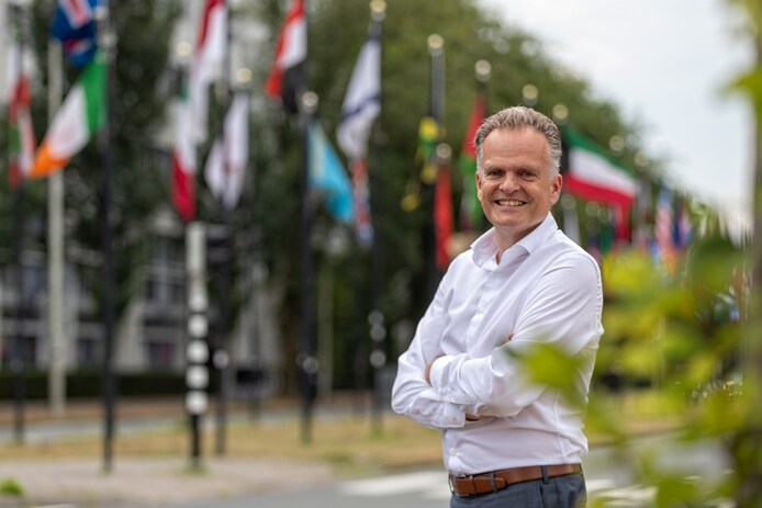 Politici, ondernemersclubs én directeur slaken noodkreet: renovatie van ...