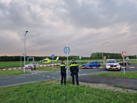 Jongen (14) op e-step doodgereden door auto in Almere | Nieuws | AD.nl
