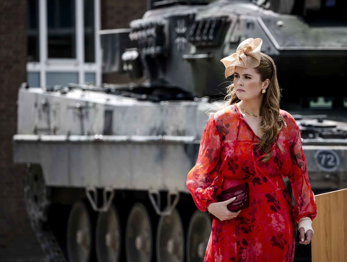 Jarige prinses Amalia (22) zet grote stappen richting het koningschap ...