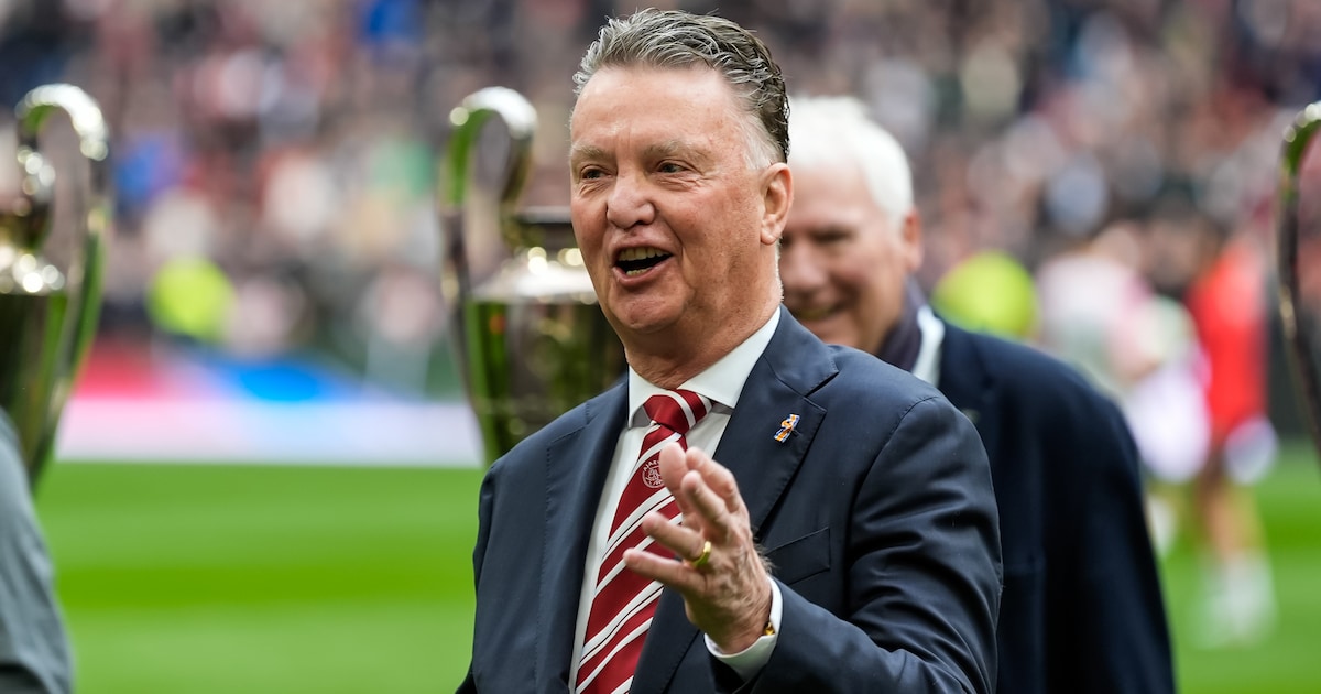 Louis van Gaal openhartig over nare periode: ‘Ik droeg donkere broeken ...