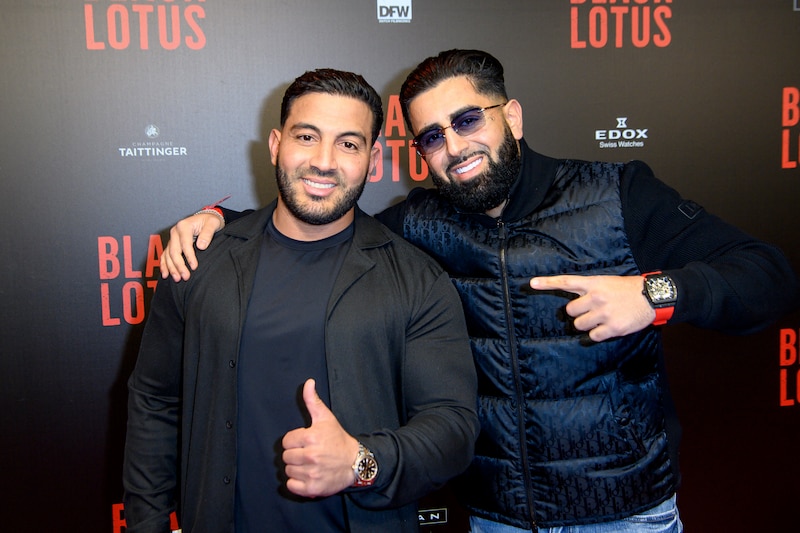 Joey Bravo toonde als influencer trots hoe hij luxe villa kocht, nu ...