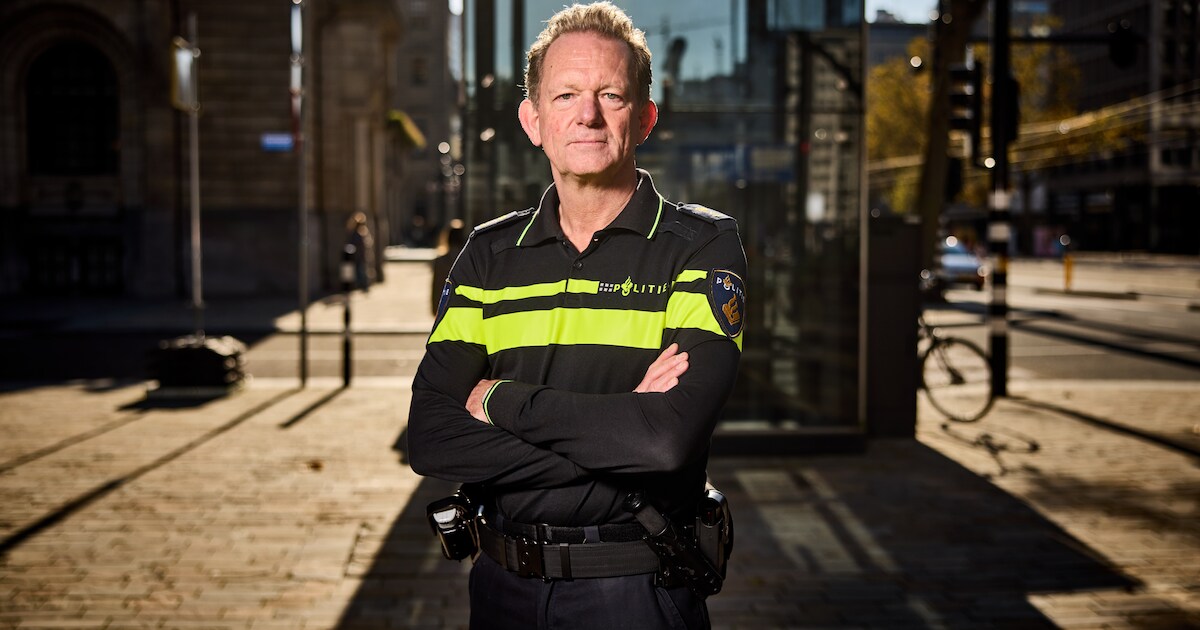 Fred Westerbeke stopt als hoofd van de Rotterdamse politie | Rotterdam ...
