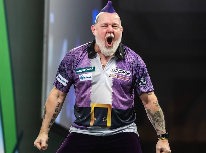 Peter Wright doet opvallende uitspraken: ‘Humphries en Littler? Barney ...