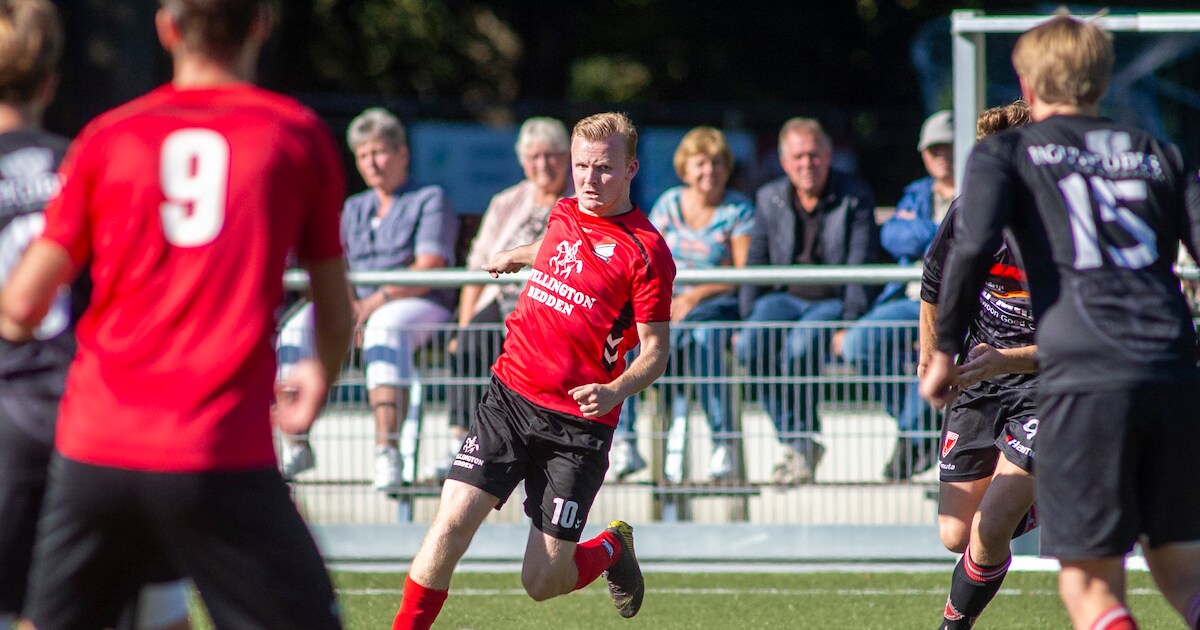 Jeffrey Rutgers van de eerste naar de vierde klasse: ‘Heerlijk hier ...