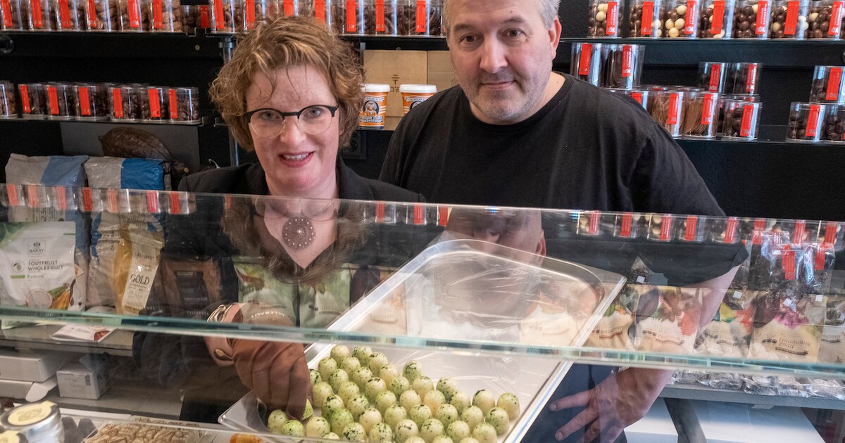 Van chocolade moet je bewust proeven, zonder afleiding | Zeeland | AD.nl