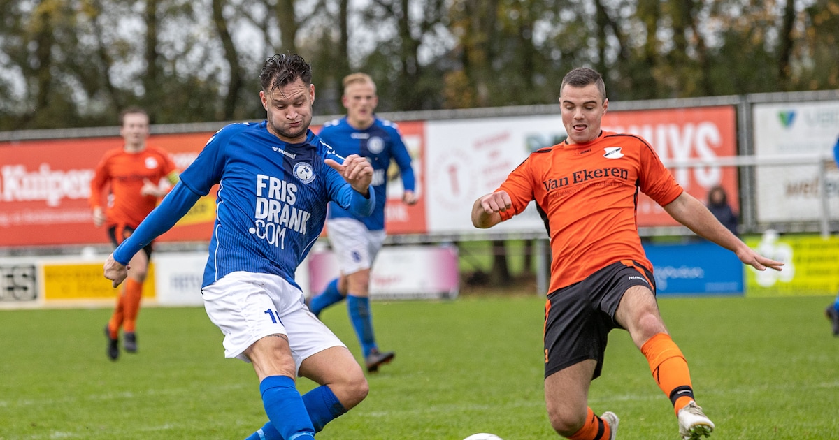 Van Delden voetbalt nu vier niveaus lager: ‘Ik was klaar met prestige ...
