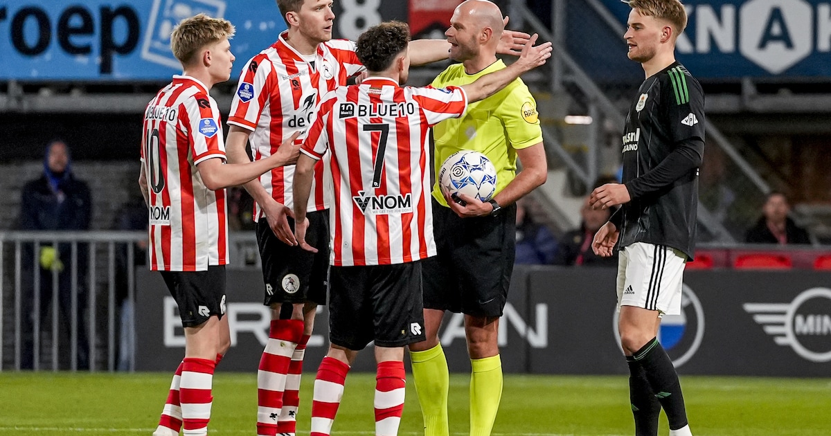Sparta en PEC Zwolle schieten in strijd tegen degradatie weinig op met ...