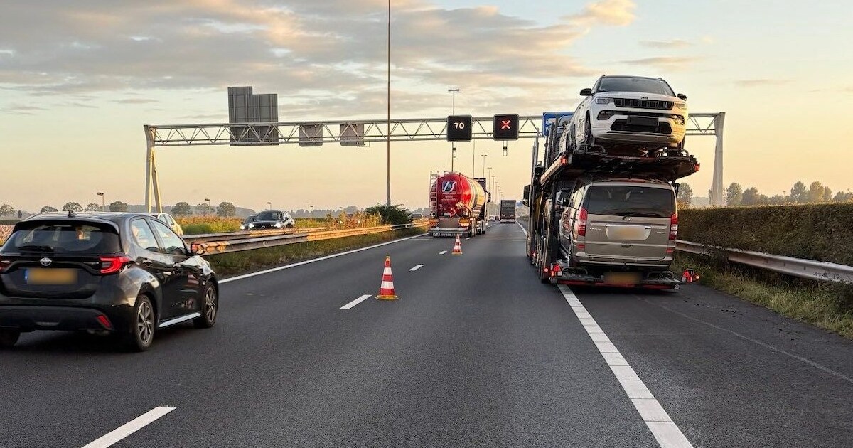 A27 weer open na lange vertraging door transportwagen met klapband bij ...