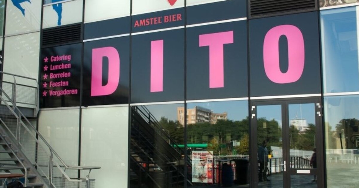 Video van heftige politie-inval in FC Utrecht-café was niet wat het ...