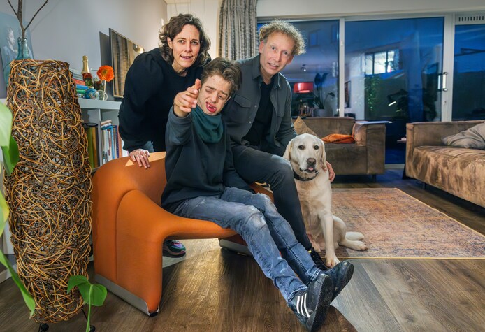 Ze willen niet, toch zoeken de ouders van Joas een plek ‘uit huis’: ‘Op ...