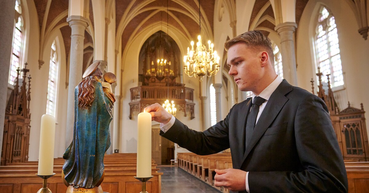 Bisschop Van den Hout leidt woensdag vespers bij 615-jarig jubileum van kathedraal | Roermond ...