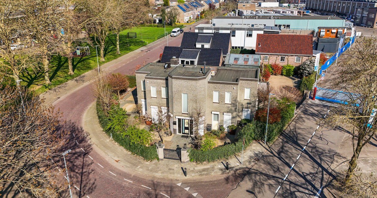 Ad trekt aan het kortste eind: hij moet villa verlaten en huur van 28. ...