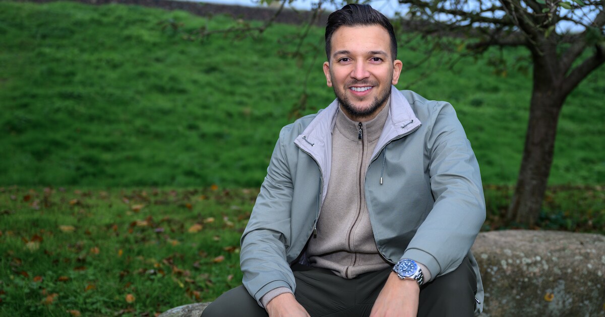 ‘Lastige jongen’ Brahim Darri kreeg belletje van Andrea Pirlo: ‘Dat gesprek vergeet ik nooit ...