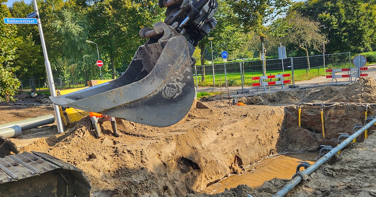 Waterleiding geraakt bij werkzaamheden in Amersfoort: huishoudens ...