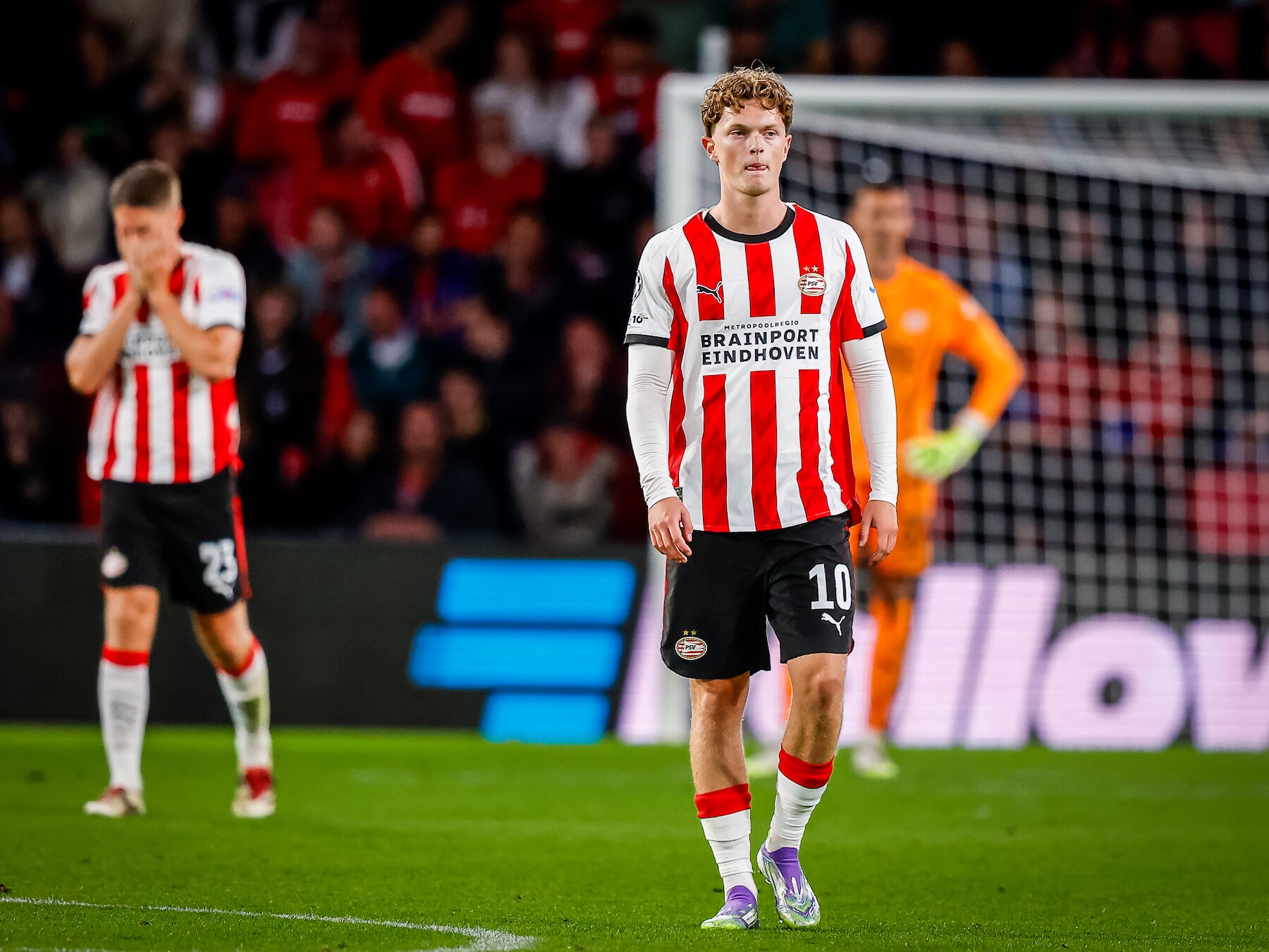 ‘Ik ben ontzettend trots op je’: Cristiano Ronaldo geniet van debuut ...