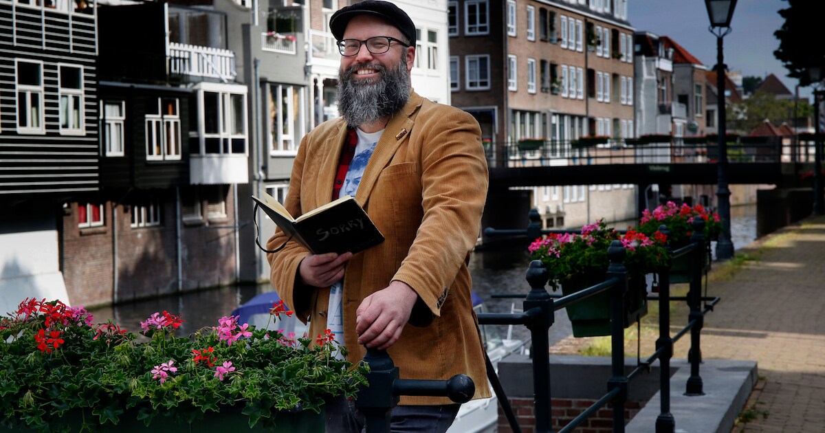 Gorcums stadsdichter Martin Rensen gaat voor Theater Peeriscoop ...