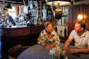 Jacco en Wilma Gorte over bijzonder jubileum van hun café Geertien in ...