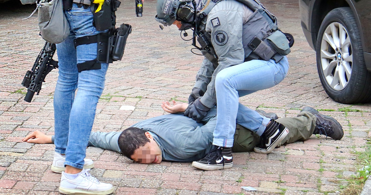 Wie betaalt de rekening van Fouad L.? Hij kan schadevergoedingen ...