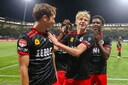 Samen met zijn vader had Jerolldino één droom: prof worden, maar zijn ...
