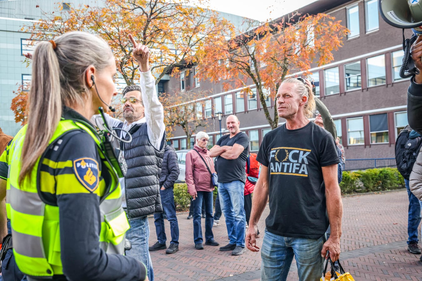 Hoe ‘vreedzame’ azc-demonstratie in Amersfoort ontspoorde: ‘Ellende was ...