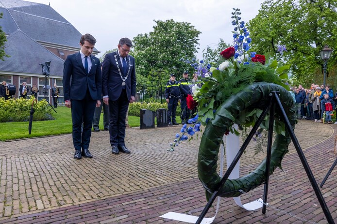 Praat Mee: Houd jij zondag ook twee minuten stilte om slachtoffers van ...