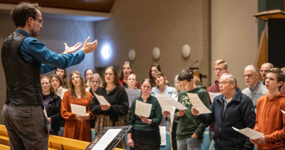 Een halve eeuw gemengd koor Ethan in Borssele: ‘Zingen is zingen en ...