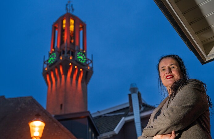 Irma ‘schrok zich kapot’ toen er ’s nachts opeens zo’n vijftien Hammarbyfans bij haar in huis ...